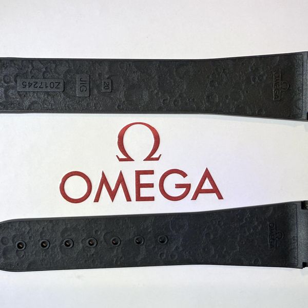 [WTS] Omega Speedmaster Rubber Strap | WatchCharts Marketplace