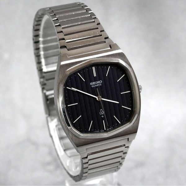 SEIKO Square Unique Dial Quartz Men's Watch Classic Vintage Japan ...