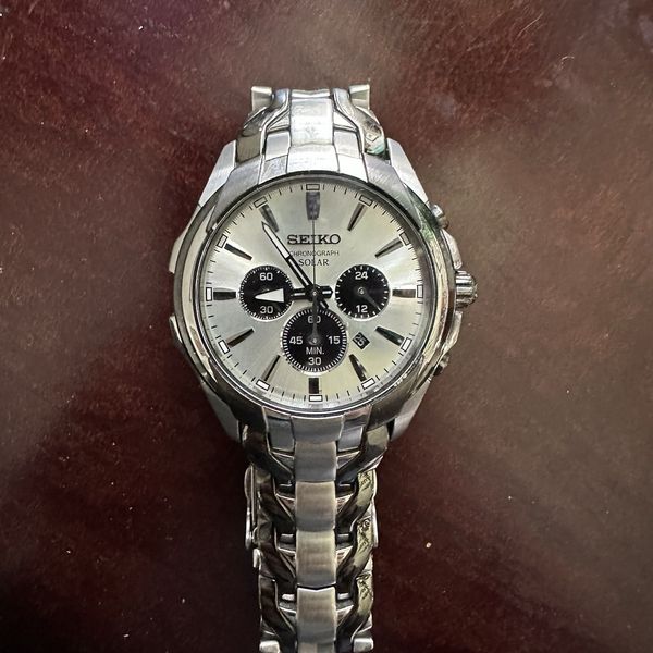 Seiko V175 Chronograph Solar Menâ s Watch | WatchCharts Marketplace