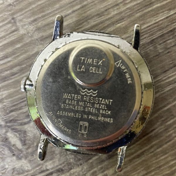 Vintage Timex LA Cell Men's Silver Tone Watch Parts / Repair ...