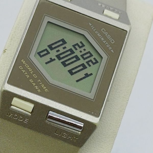 RARE CASIO 2090 FS-00 WORLD TIME DATA BANK FILM SLIM DIGITAL UNISEX ...