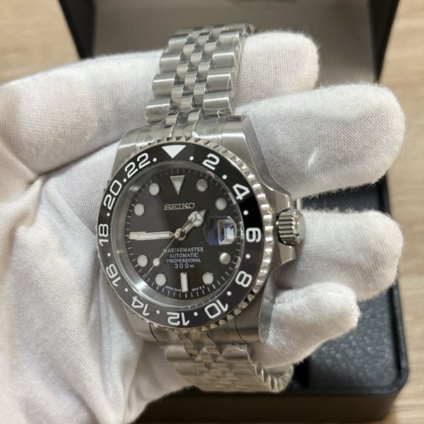 Seiko Mod bruce wayne 41mm | WatchCharts Marketplace