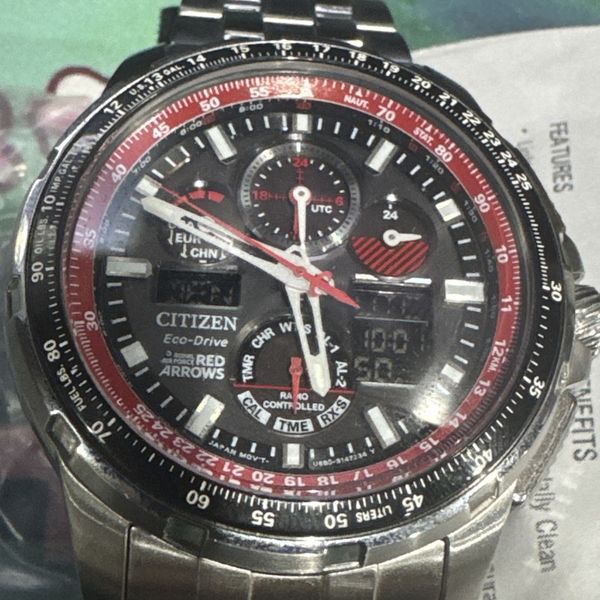 CITIZEN Promaster Skyhawk A-T RAF Red Arrows Edition Working ...