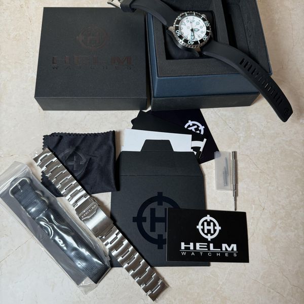 [WTS] Helm - Komodo (Full Kit + 2 Extra Rubber Strap) $400 ...