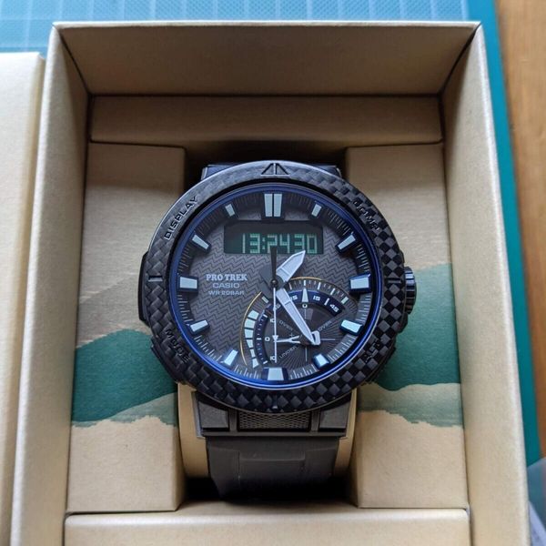 Casio Pro Trek PRW-73X, 200-meter, sapphire glass, polymer body, steel ...