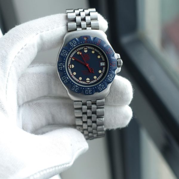 [WTS] 90s Tag Heuer F1 34mm (Blue and Red Dial) | WatchCharts Marketplace