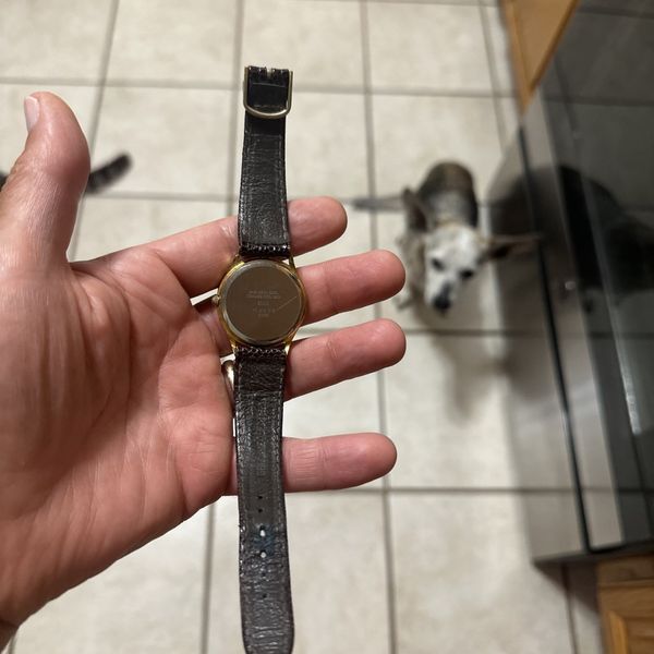 VINTAGE ELGIN DATE ELEGANT MOON PHASE QUARTZ GOLDEN LEATHER DRESS WATCH ...