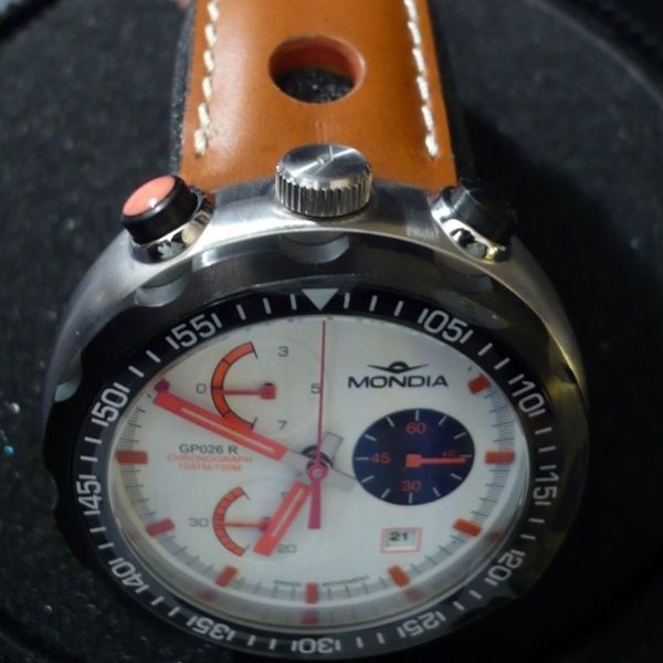 Zenith Mondia Triumph Bullhead Chrono. New with tags $350 | WatchCharts