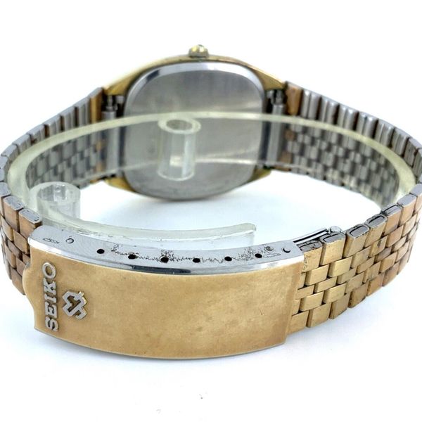Vintage Seiko Gold-Plated Quartz Watch 7810-5069 Menâ s 32mm Square Black Dial | WatchCharts ...