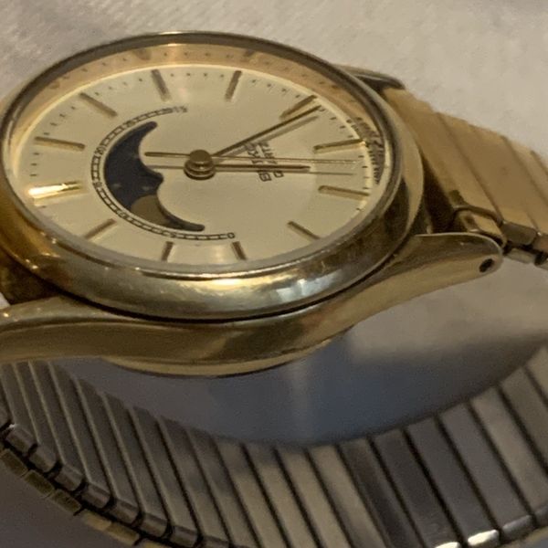 Seiko Moonphase Watch Women 25mm Champange Dial Gold Tone 2A24-0048 New ...