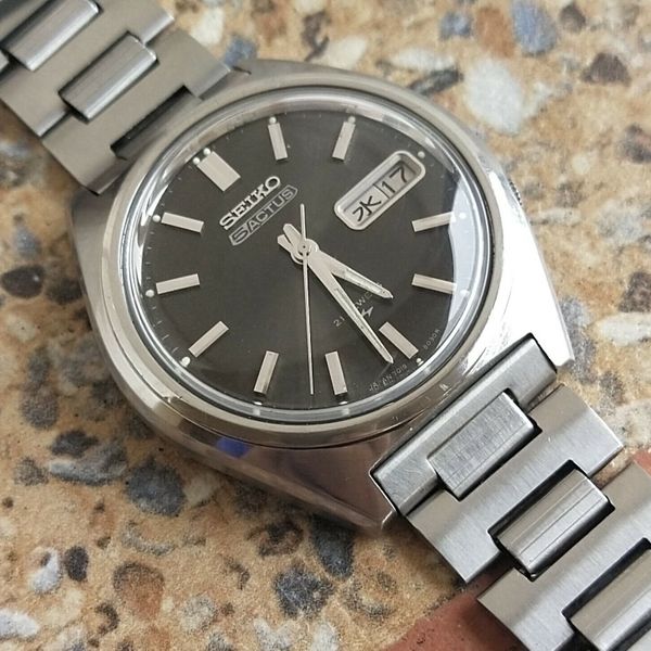 Vintage Seiko 5 Actus 21 Jewels Automatic 7019 8010 Kanji August 1974 | WatchCharts