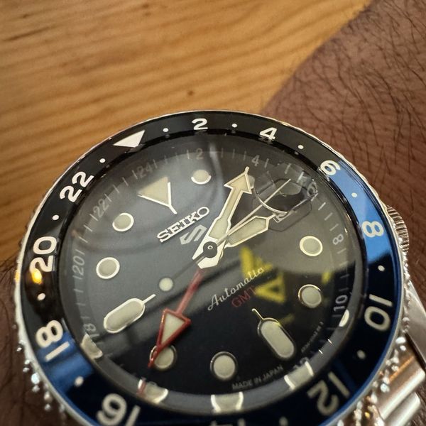 Seiko 5 GMT Used In A Great Condition With The Ordinal Box And Tags ...