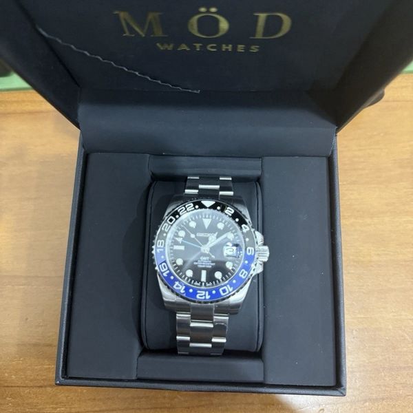 Seiko Mod NH35 Automatic Watch Batman 40mm Black And blue | WatchCharts ...