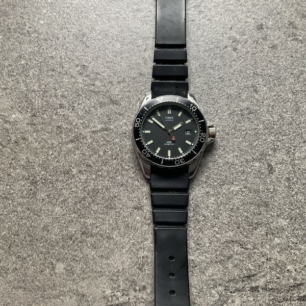 Vintage Timex Diver Watch Red Dot Second Hand w/ Date Quartz Model BCF ...