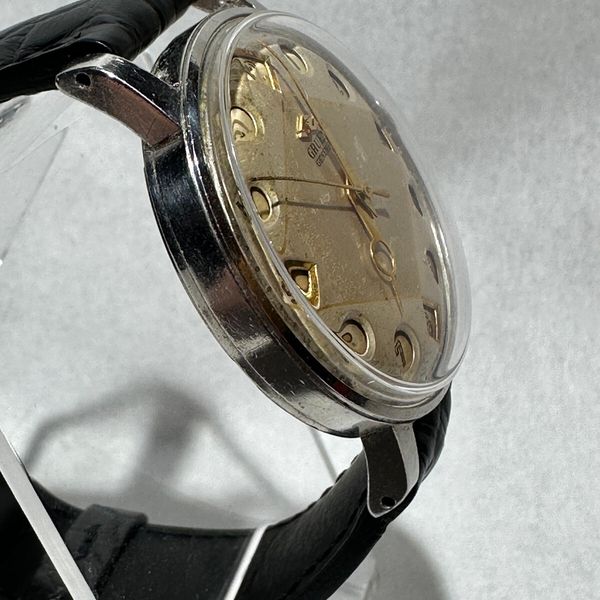 Gruen Precision Airflight Jump Hour Manual Wind Watch | WatchCharts ...