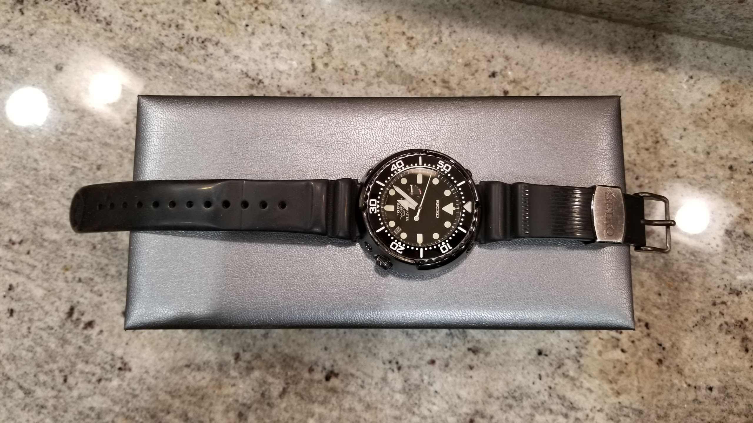 FS: Seiko Spring Drive Tuna, SBDB009, Titanium, 600m Marinemaster ...