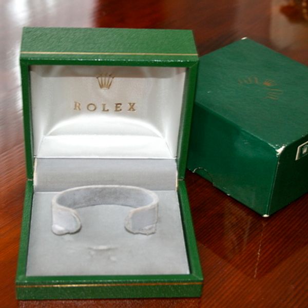 VINTAGE ROLEX BOXES 1950/60/70 - OYSTER-BOOKLET 1979 | WatchCharts
