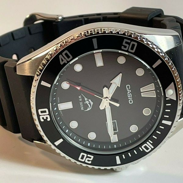 Casio MDV-106 Duro Men's Dive Watch WR 200M Rotating Bezel Screw Down ...