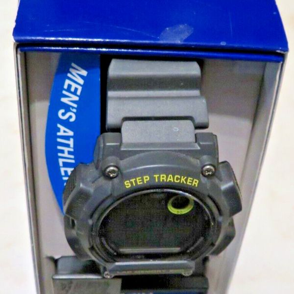 Casio Digital Step Tracker 200 Lap Memorry 100 m Water Resistant ...
