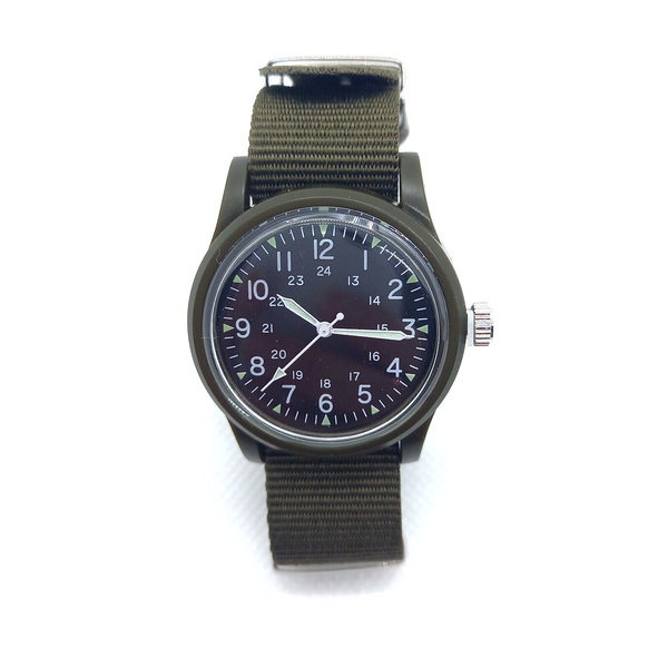 Daiso New Military Watch Watch Hattori Seiko Movement Made in Japan ...