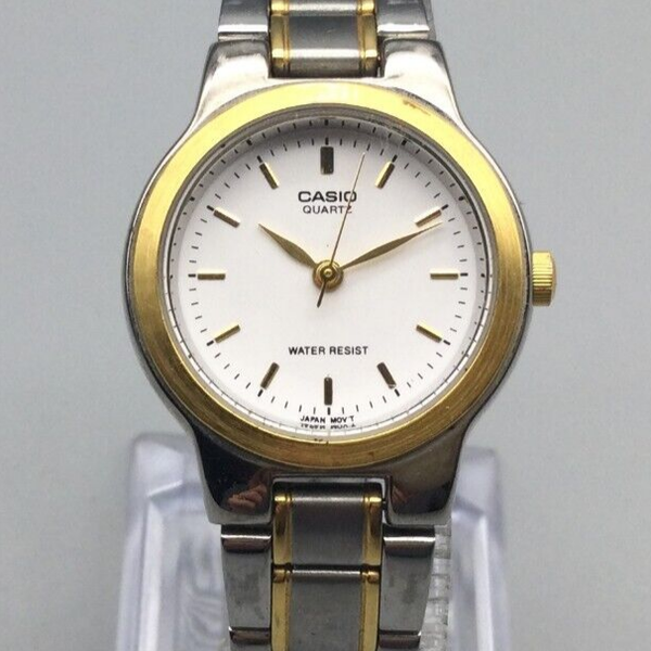 Vintage Casio Watch Women 26mm Silver Gold Two Tone 705 LTP-1131 New ...