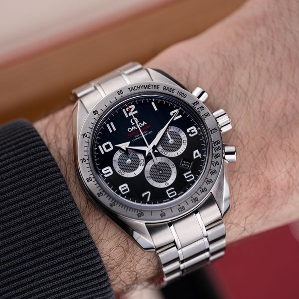 Omega Speedmaster Broad Arrow| Box & Papers|2019| Gents Watch| Open ...
