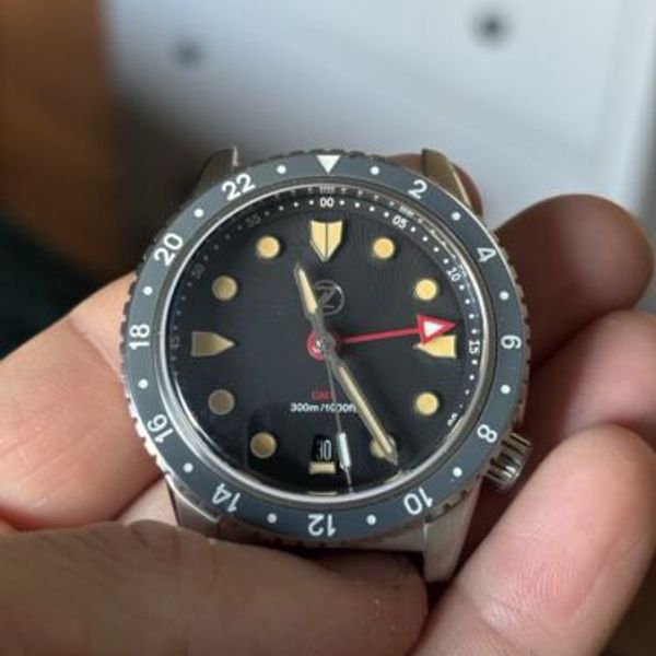 Zelos MAKO 300M GMT - VINTAGE BLACK 40mm Automatic Watch | WatchCharts ...
