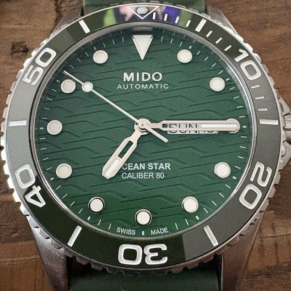 Mido Green Wave Dial Oceanstar 200C Automatic | WatchCharts Marketplace
