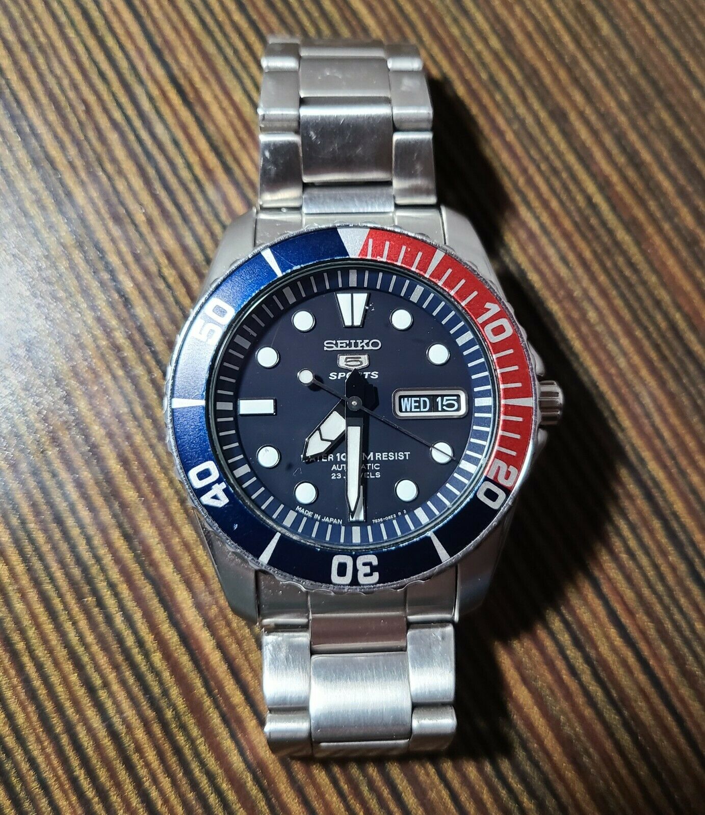 Seiko 5 Sea Urchin Pepsi SNZF15 | WatchCharts