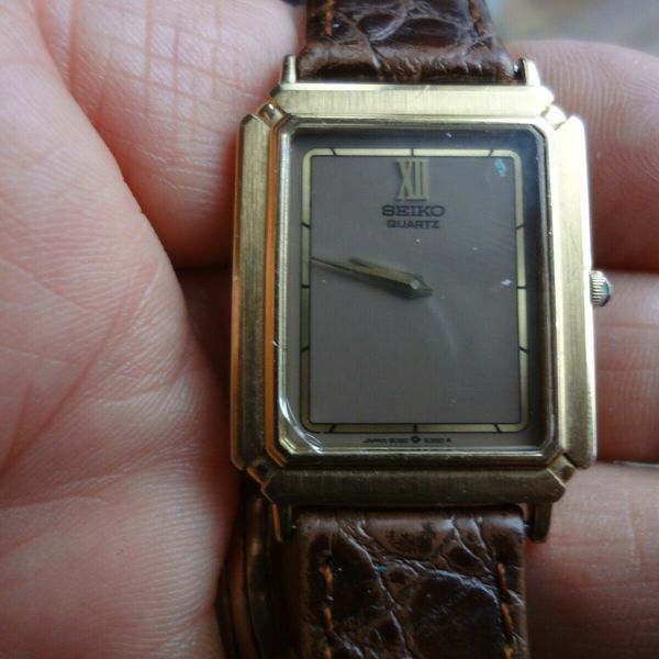 Vtg.Seiko Quartz Gold Tone Full Size Men's Rectangle Watch, Japan,9020A Movement | WatchCharts ...