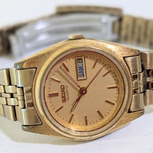 Retro Seiko Ladies Watch - Gold Tone - Day Date - New Battery | WatchCharts Marketplace