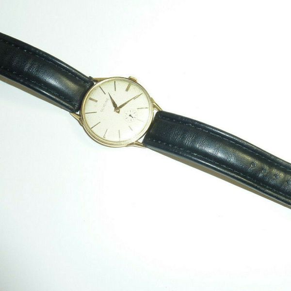 1950's Vintage GLYCINE 14k Mechanical Yellow Gold 35mm Watch ...