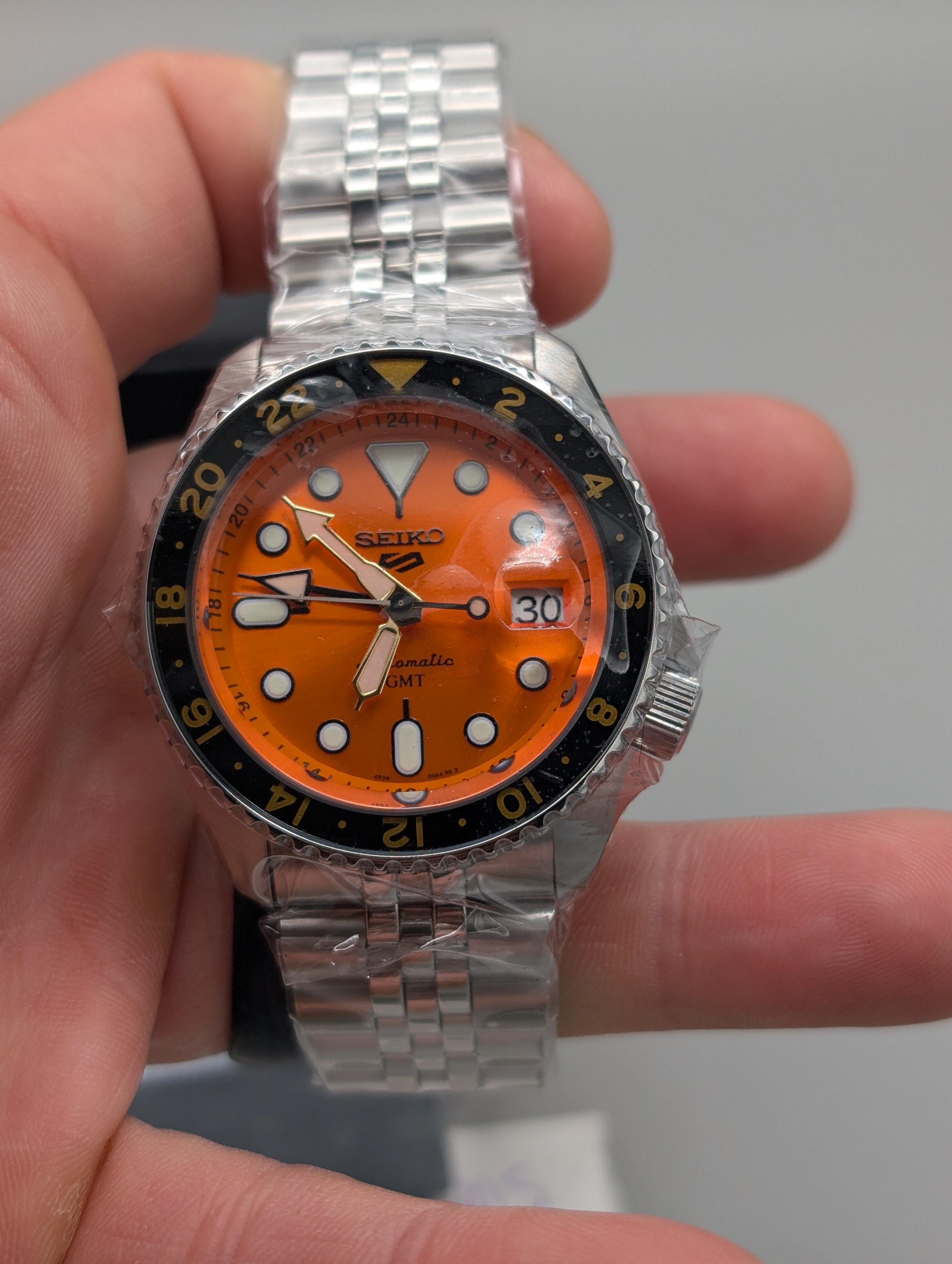 [WTS] Seiko SSK005, brand new-$299obo | WatchCharts Marketplace