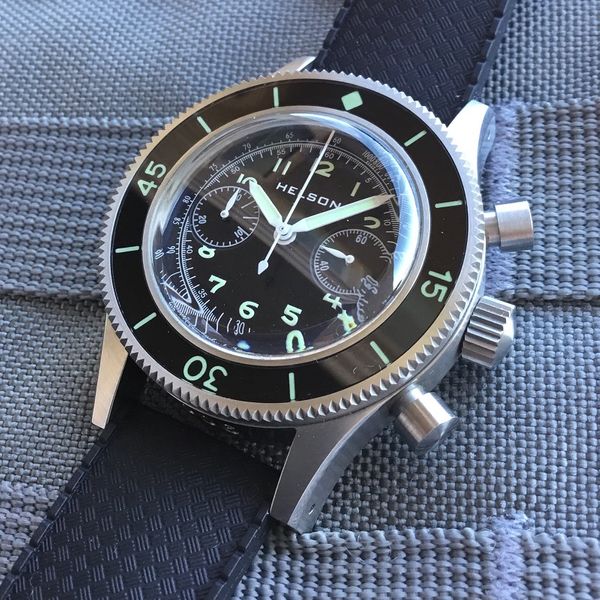 SOLD: Helson Skindiver Chrono, 98%: $1,200 | WatchCharts Marketplace