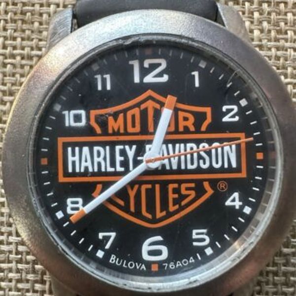 Harley Davidson Bulova Bar Shield Mens Quartz Watch 76a04
