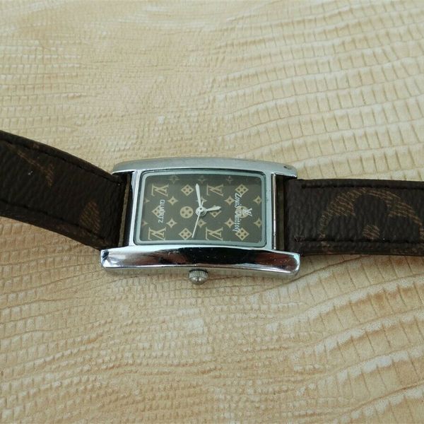 Authentic Louis Vuitton Ladies WristWatch Plaque OR G 20M 3632HS2001L ...