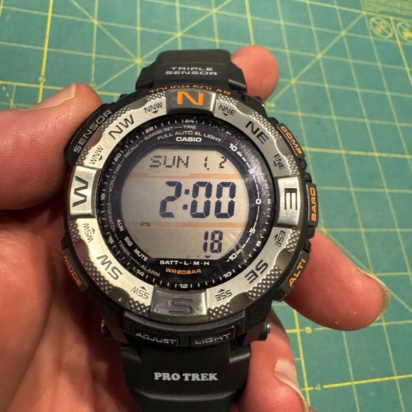 CASIO PRG-260 PRO TREK Triple Sensor Digital Compass Baro Alti Dial Men's Watch | WatchCharts ...