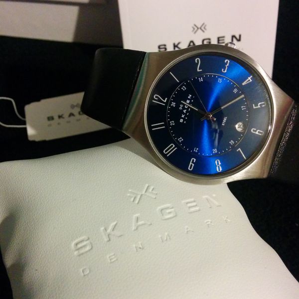 SOLD: REDUCED Skagen Denmark 233XXLSLN Analogue Watch, Blue Dial Black ...