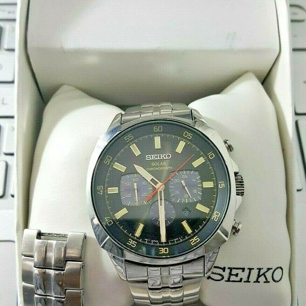 SEIKO SOLAR GENTS CHRONOGRAPH V175-0DN0 -in Box Excellent Condition ...