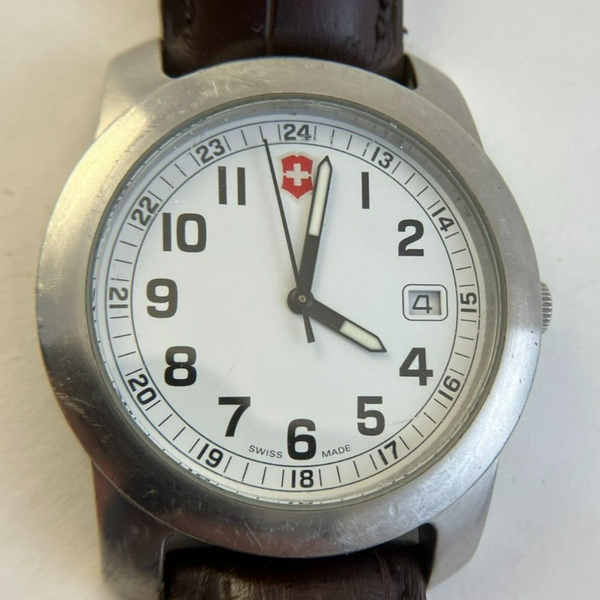 Victorinox Swiss Army Men's Field Watch No. 26002 CB Military quartz ...