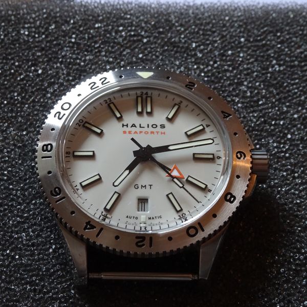 FS: Halios Seaforth GMT nimbus grey (mint) | WatchCharts Marketplace