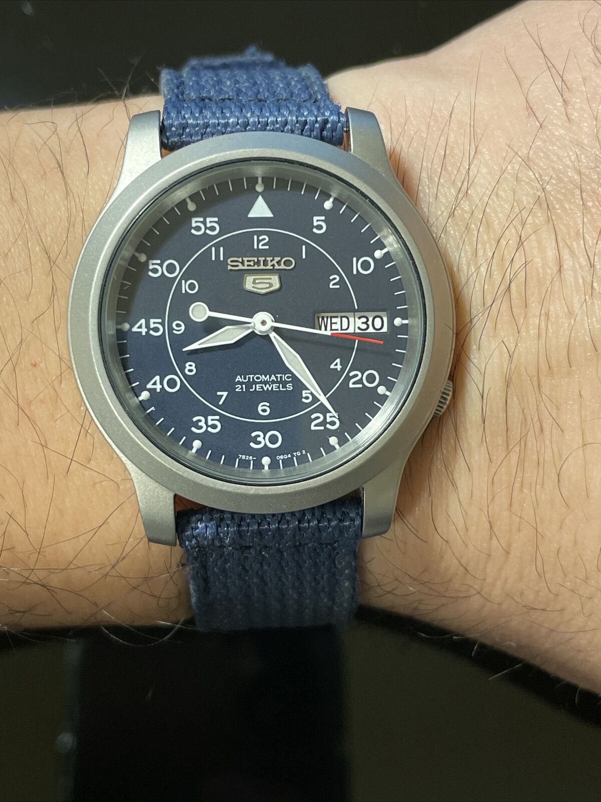 Seiko 5 Men's Watch SNK807 Automatic 21J Military 37mm Day Date Blue ...