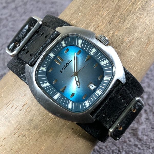 Fossil Men JR-8256 Blue Dial Date Cuff Leather For Watch Parts Or ...