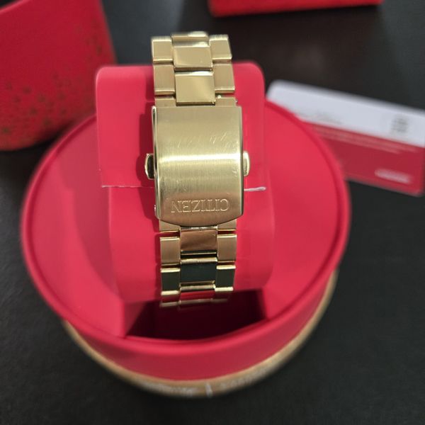 Disney Citizen Eco-Drive Mickey Mouse Menâ s Watch Year Of The Mouse ...