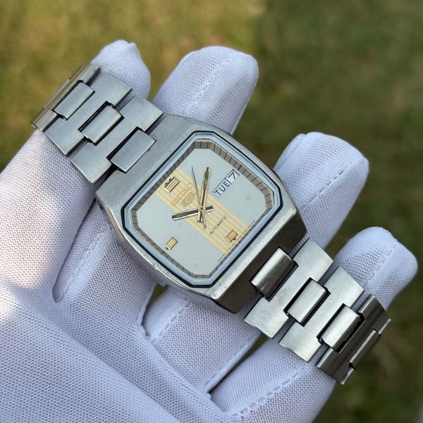 Vintage Seiko 5 Automatic Tv Shape Beautiful Dial Japan Made Men Watch 6309-5610 | WatchCharts ...