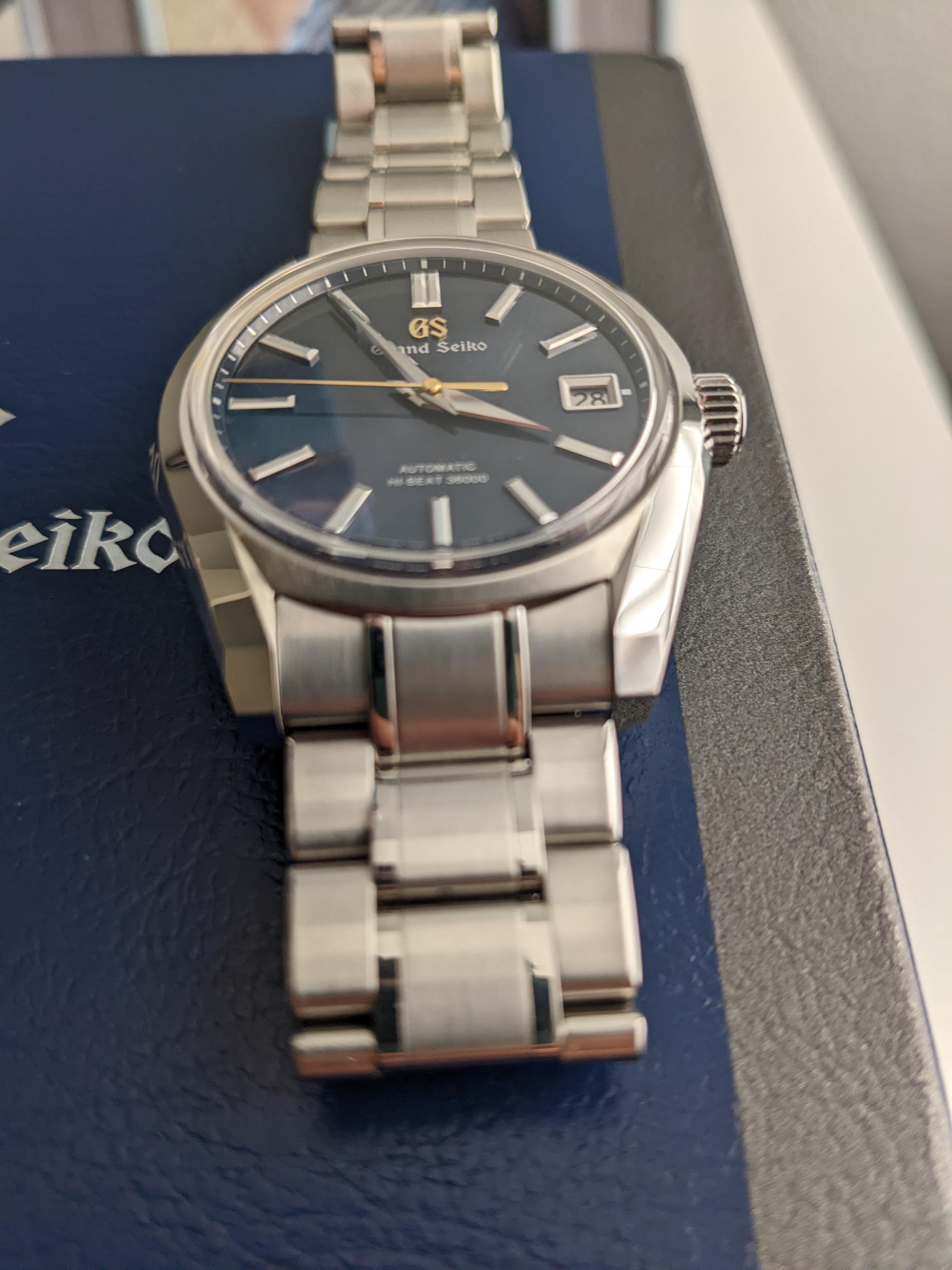 [WTS] Grand Seiko SBGH273 - Hi Beat Midnight Blue Dial | WatchCharts