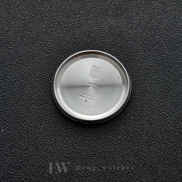 [WTS] Universal Genève Polerouter III 872103 vintage watch | WatchCharts