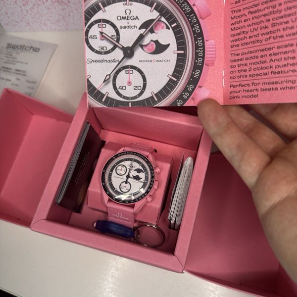 OMEGA x Swatch Mission To The Pink Moonphase moonSwatch Pink Moon ...
