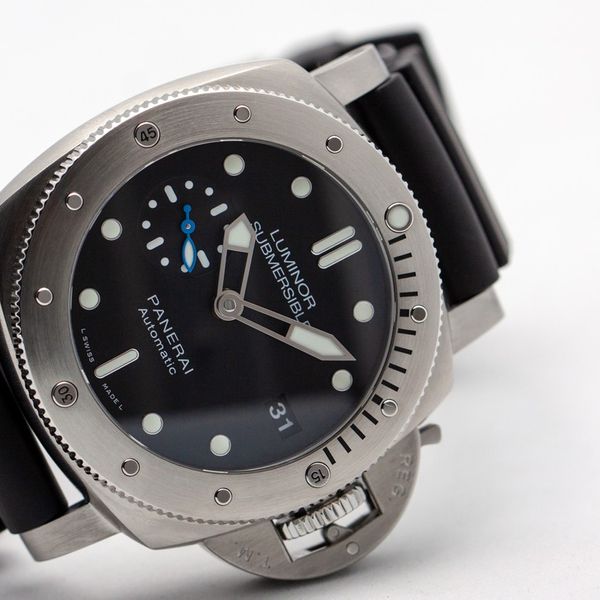 FSOT: PAM 682 Panerai Luminor Submersible 3 Days 42mm | WatchCharts