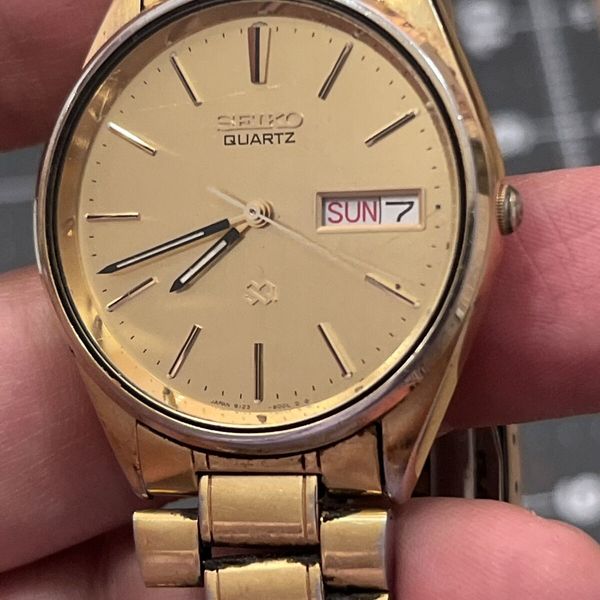 RARE Vintage Seiko SQ Men's Day Date Watch Wristwatch Gold Tone 8123-8009 LOOK | WatchCharts ...